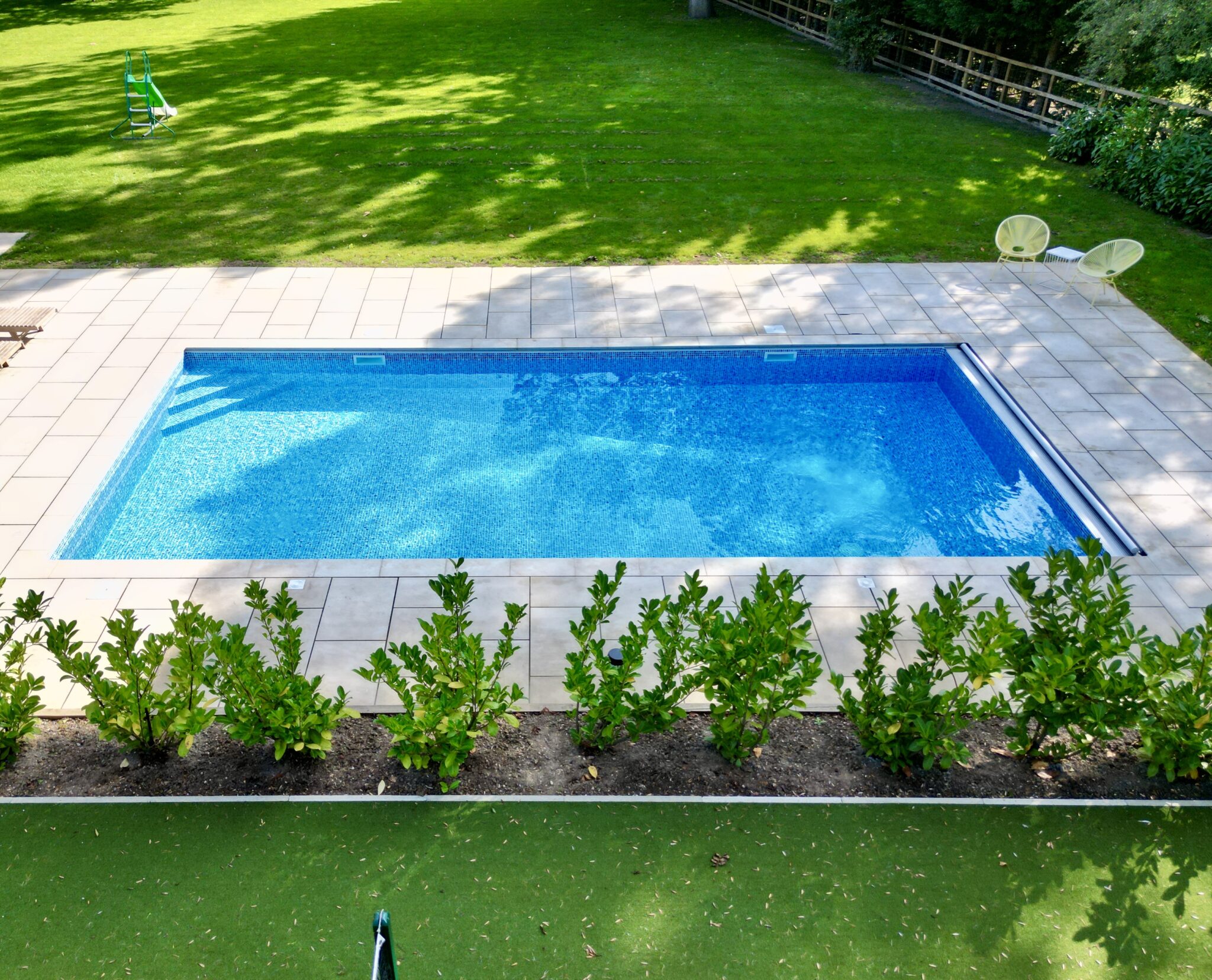 Outdoor Swimming Pools - Albatross Pools and Spas LTD - Contact Us